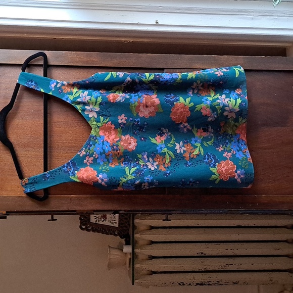 CAbi | Tops | Cabi Size Xs Lined Green Floral Tank W Adjustable Straps ...